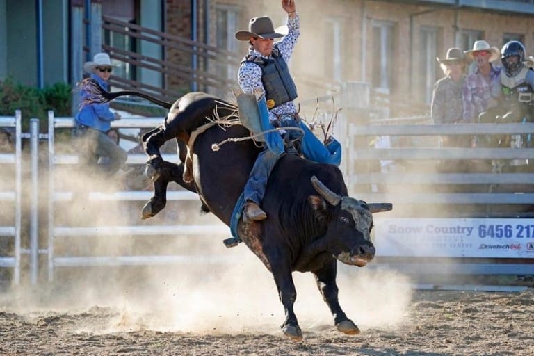 Man from Snowy River Rodeo - Visit Cooma